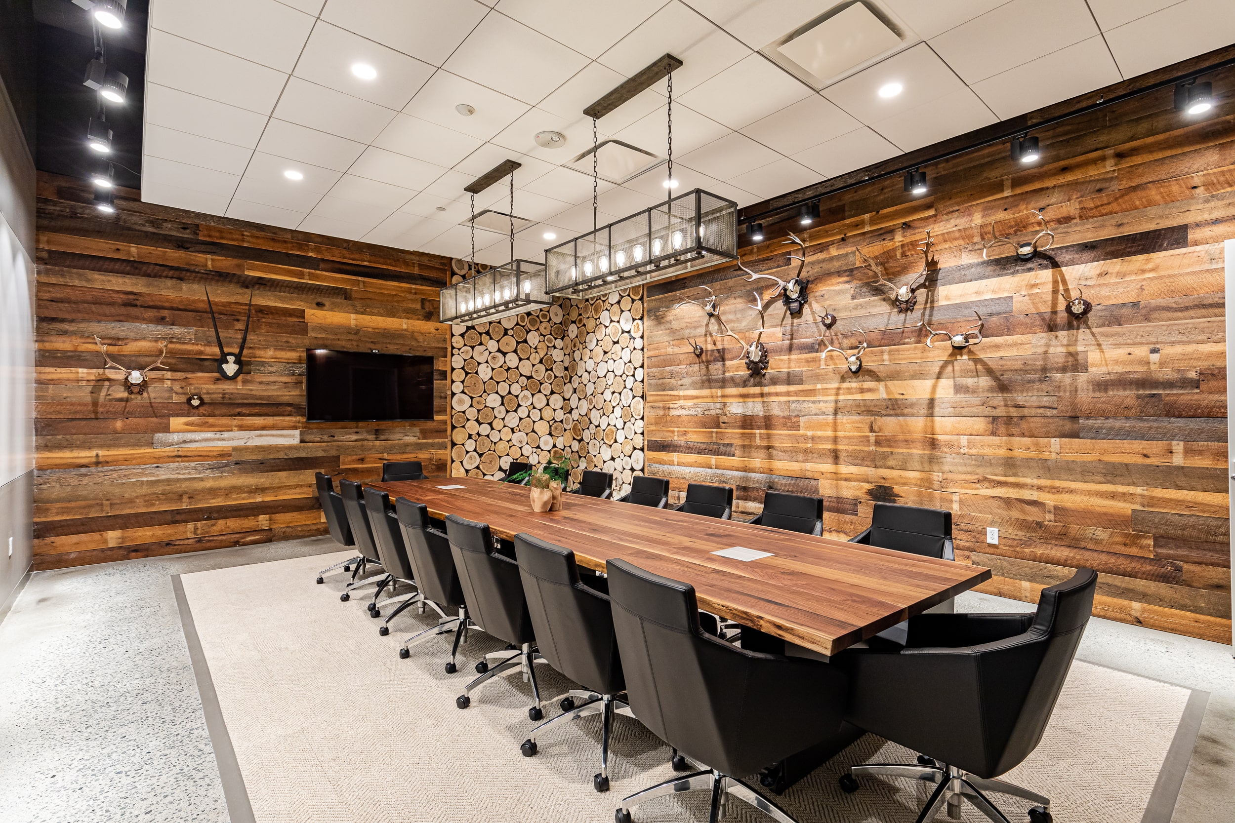Exclusive Coworking Membership - LIVE Grandscape Residents - Roam