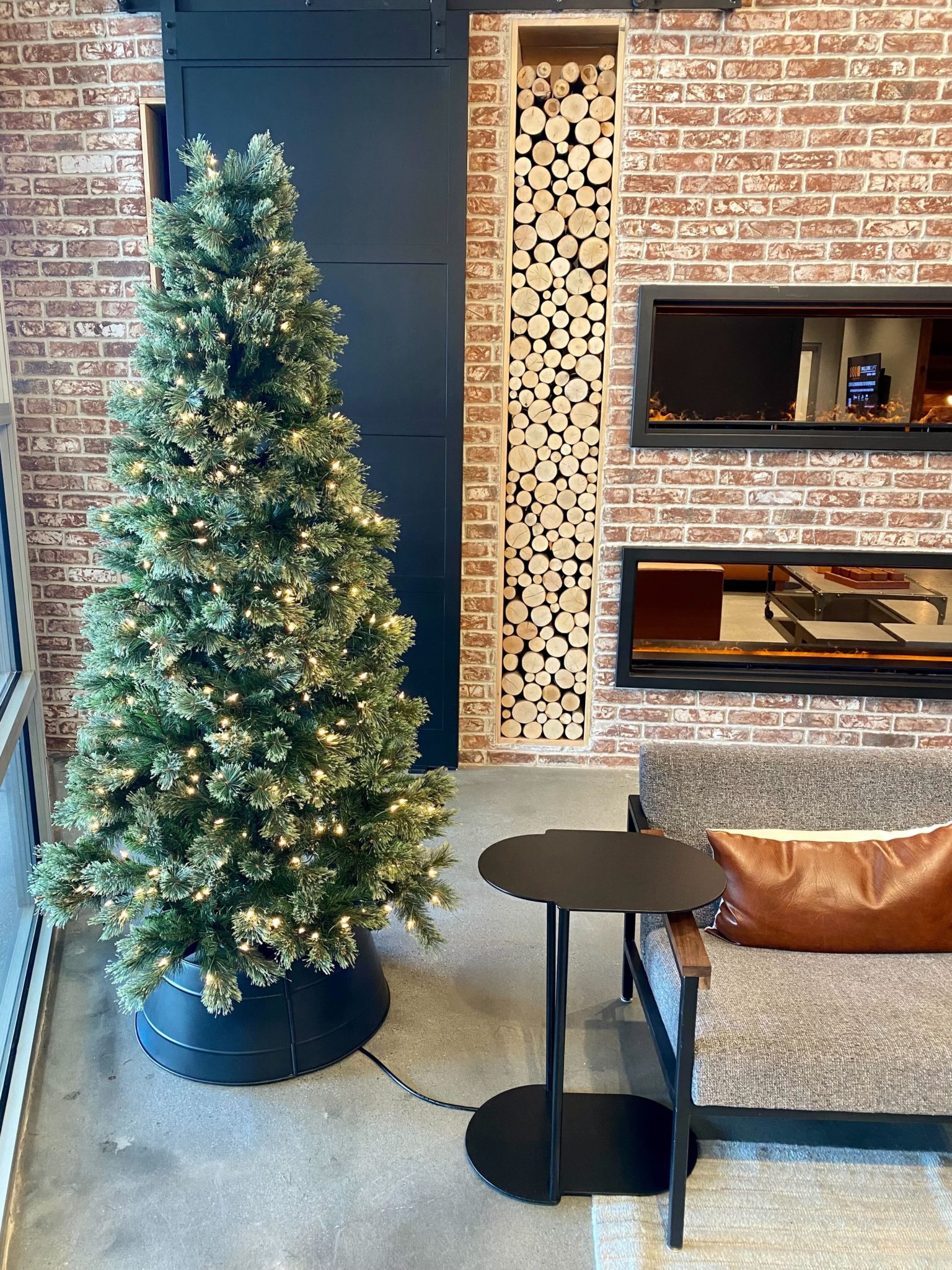 50 Thoughtful Coworker Gift Ideas for Every Occasion